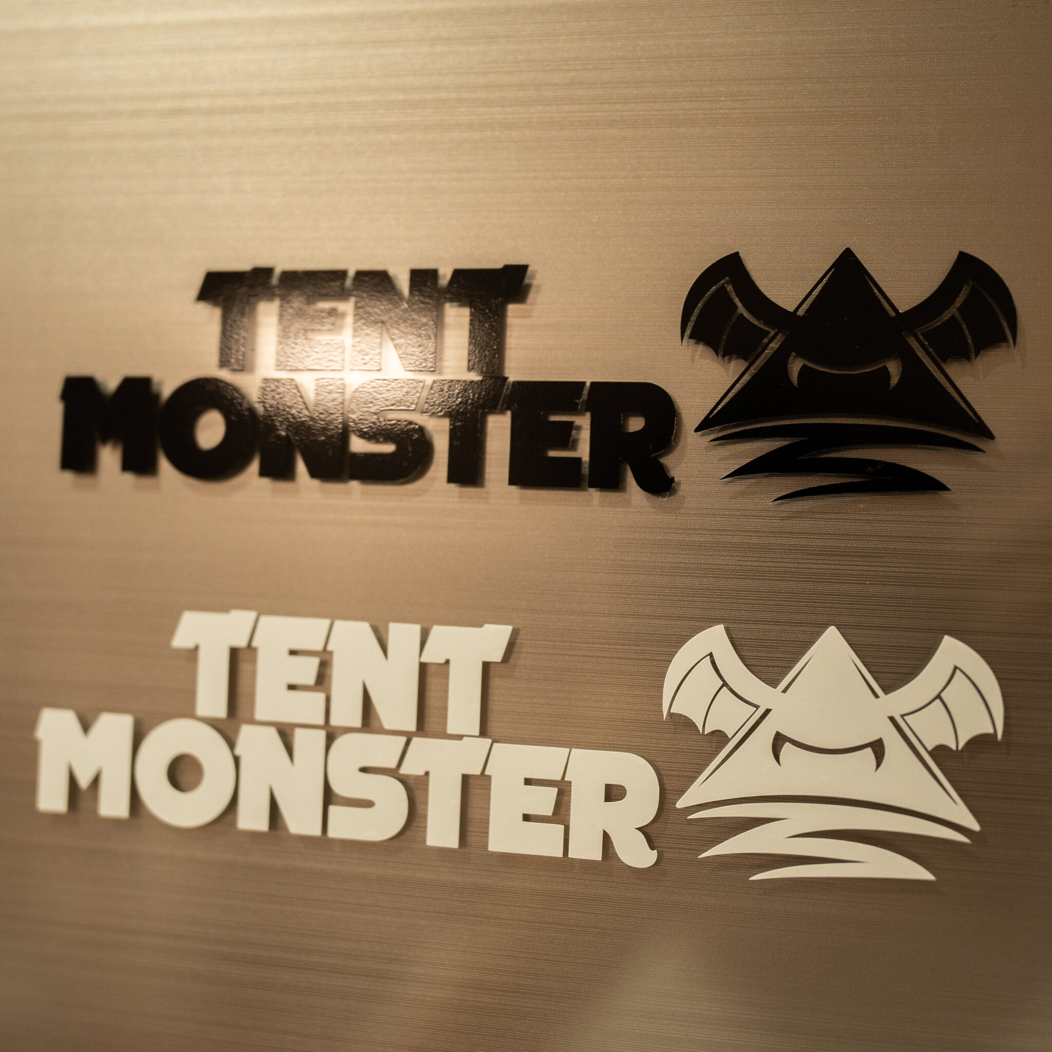 TENT MONSTER RENTAL - 新作テント・入手困難テントがレンタルできる！